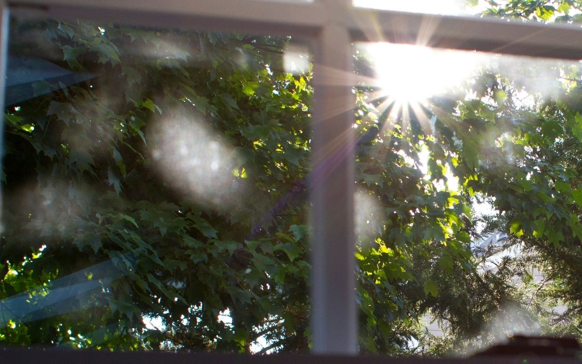 Mom's Top Safety Tips on How to Survive Extreme Heat With No A/C